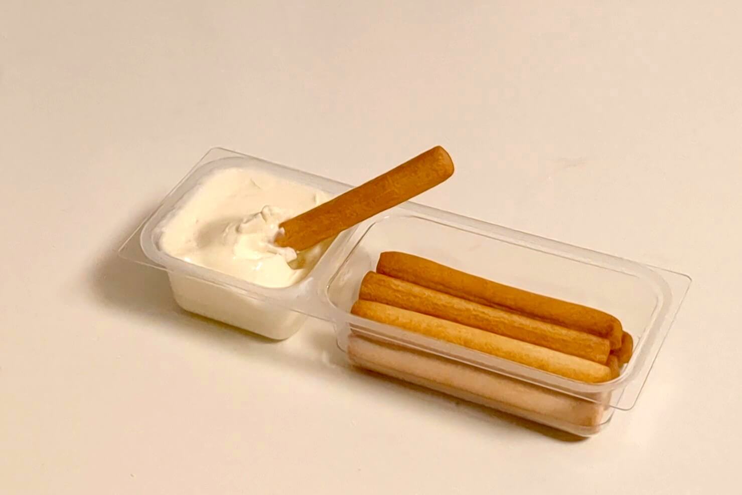 おやつ？軽食？「キリ＆スティック」【コストコお菓子レビュー#31】